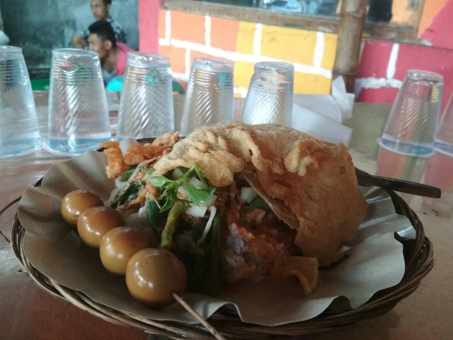 Nasi Pecel Makanan Khas Jawa Timur - WAWASAN