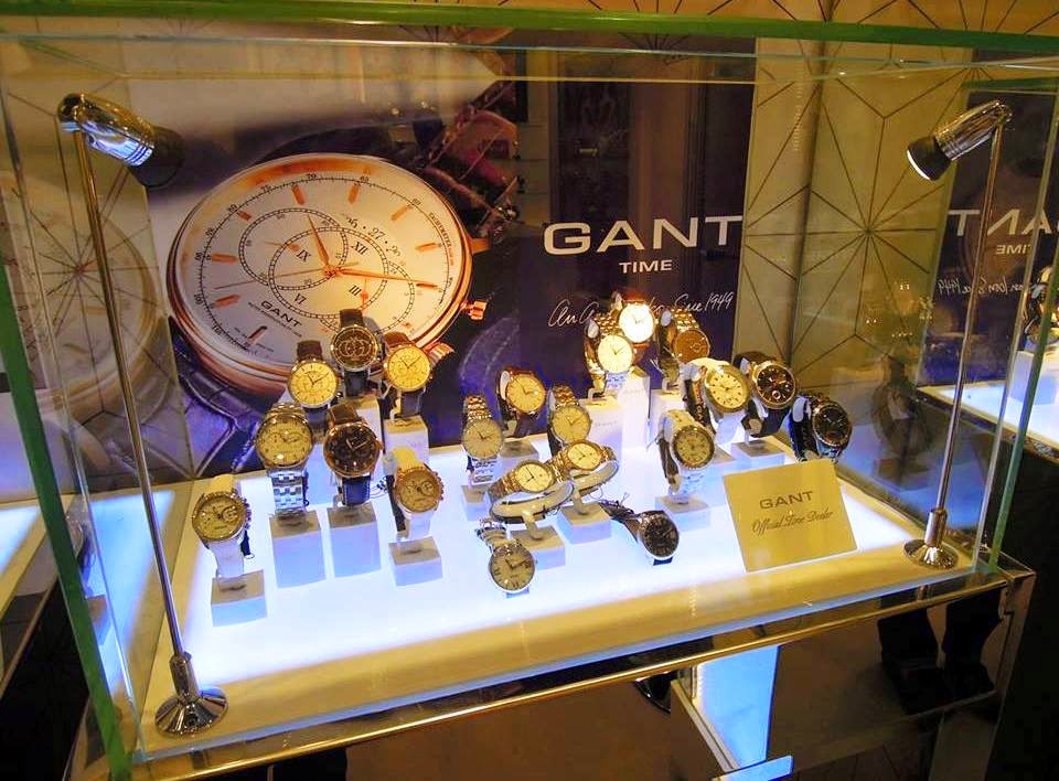 Manila Shopper: Watch Republic Opens at SM City Manila