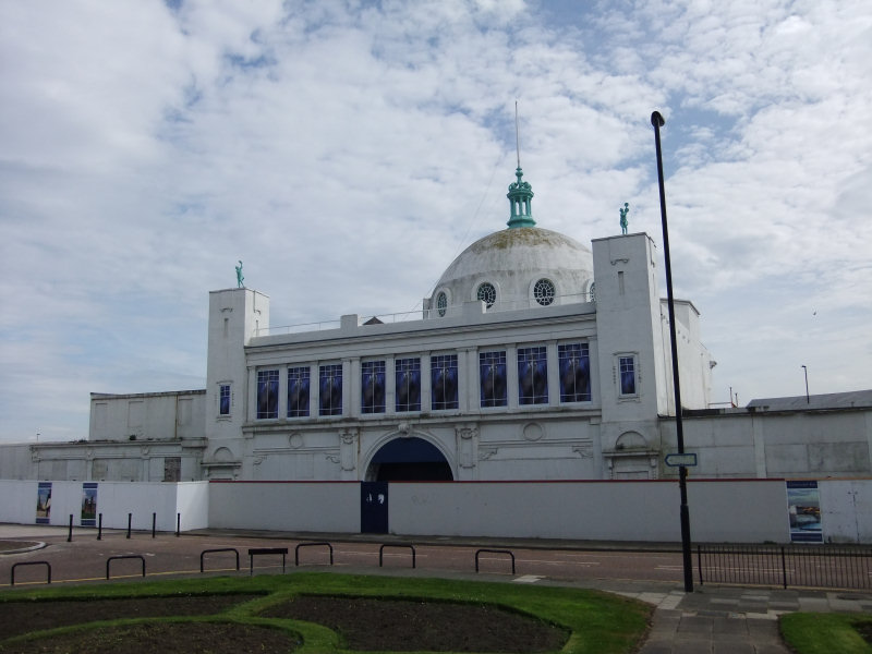 Photographs Of Newcastle: Whitley Bay Seafront