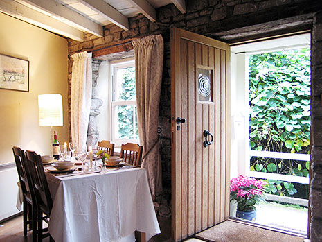 A Tour of Three Welsh Cottages - A Joyful Cottage