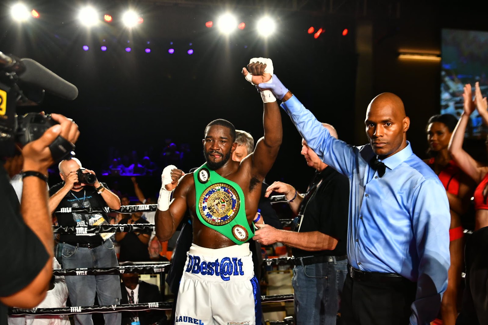 ProAmFightTalk with Juan Marshall: Demond Nicholson Stops Isaac ...