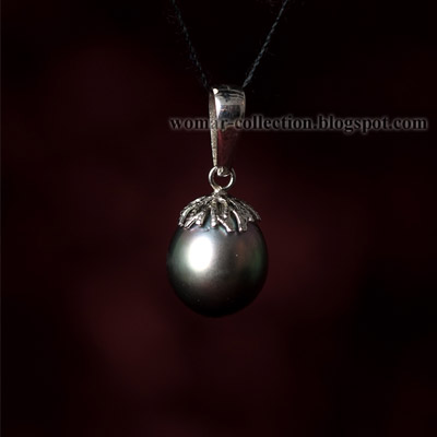WOMAR Collection: Biżuteria -Wisiorek -Czarna Perła Tahitańska