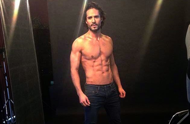 José Ron presume cuerpazo | TV y novelas