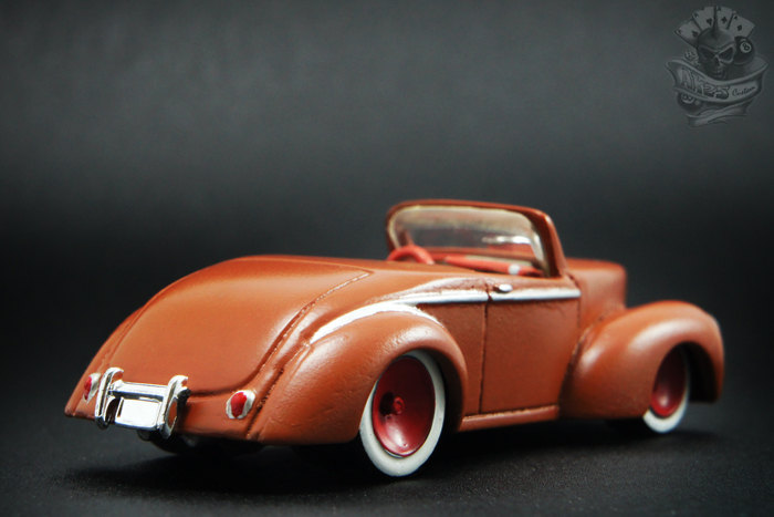 HWCustom: Custom '41 Willys Coupe - Convertible