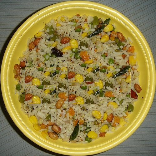 Indian Food Dishes: Aval Uppma Food Dish