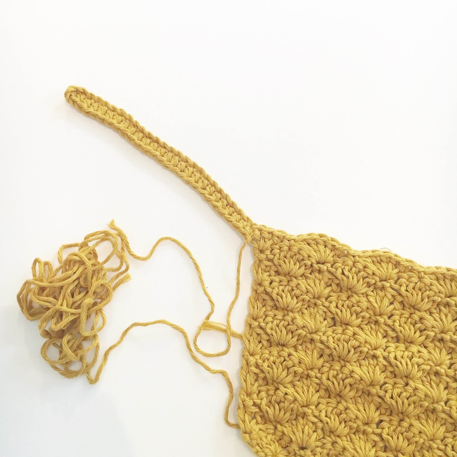 Thread the Love: Shell Stitch Bonnet Tutorial