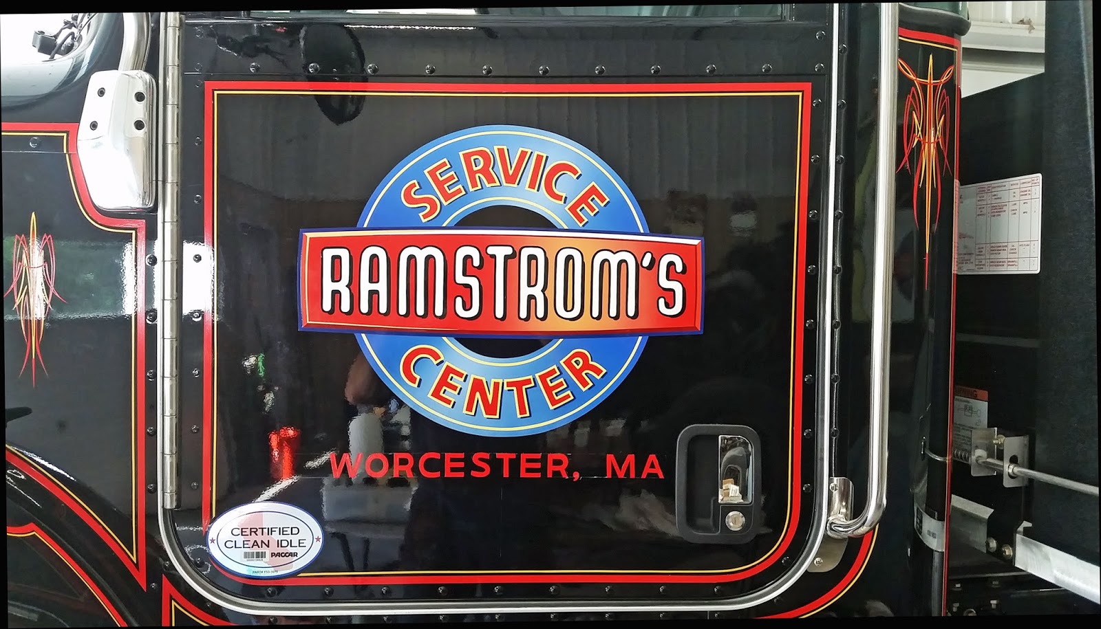 Dennis Day Designs - Lettering, Pinstriping; Murals: Hand Lettering