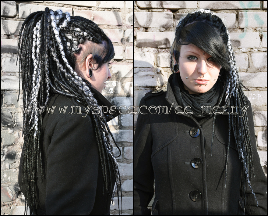 Merry's Synthetic Dreads: 05/11