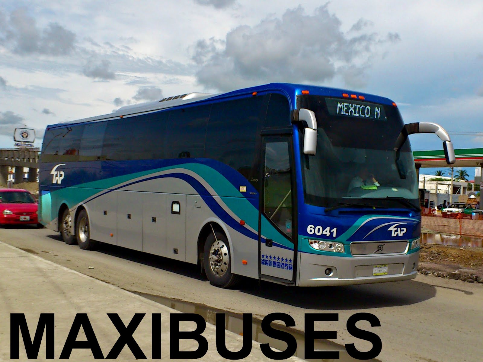 MAXIBUSES: TRANSPORTES Y AUTOBUSES DEL PACÍFICO (TAP)
