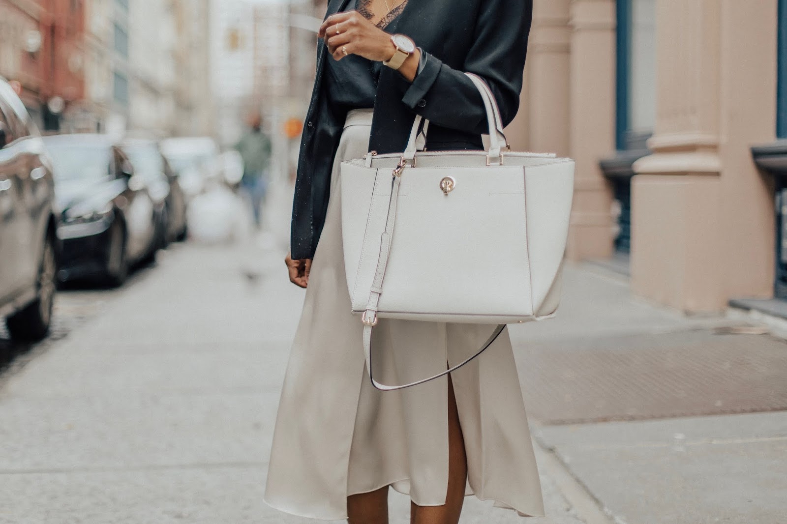 Dadou~Chic: Why You Need A White Work Bag