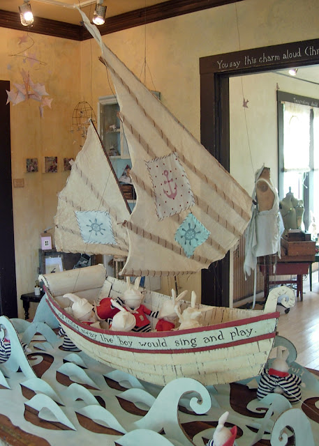 hutch studio: Paper Boat Finale!