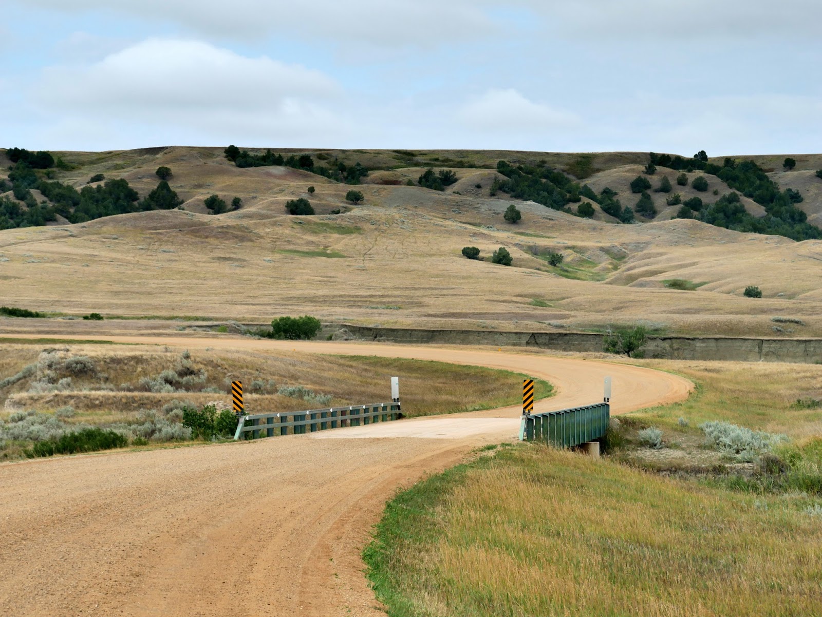 American Travel Journal: Sage Creek Rim Road - Badlands National Park