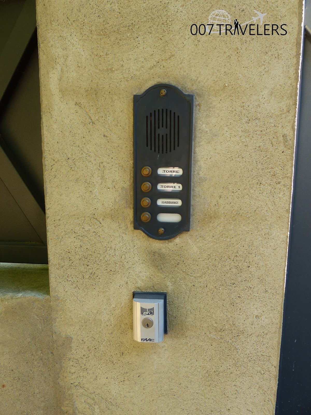 007 Filming location: Rene Mathis’ villa / Quantum of Solace (2008 ...