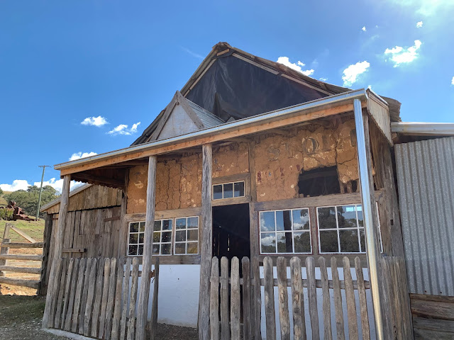 jannimary: "Mountain View" Homestead