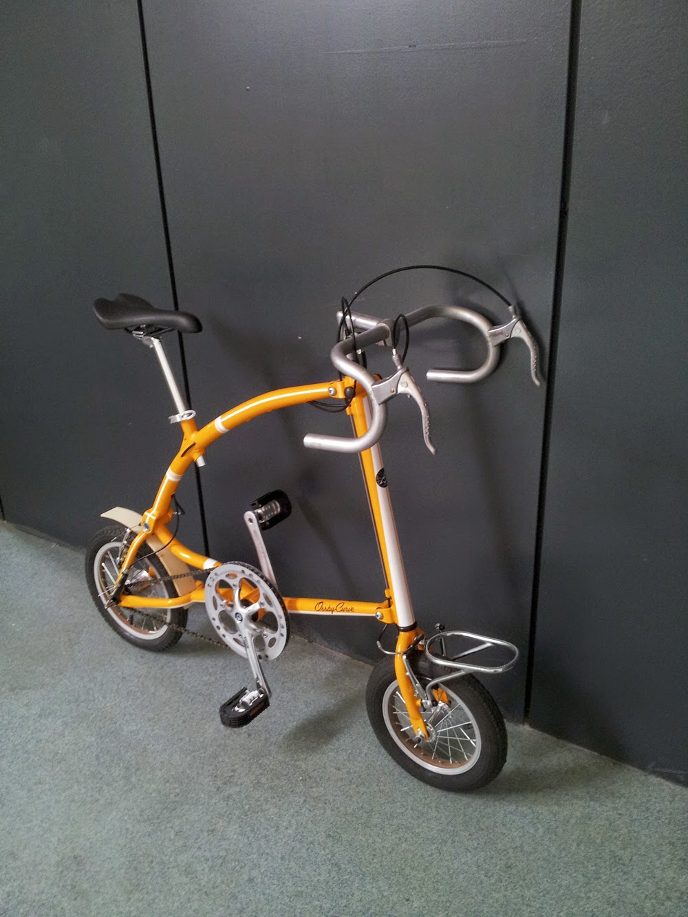 Bicicletas acabadas a mano. A tu gusto, o al mío. Customización, fixies ...