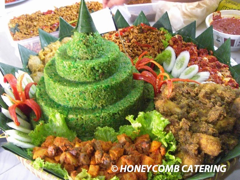 HONEYCOMB CATERING SERVICE JAKARTA: Nasi Tumpeng