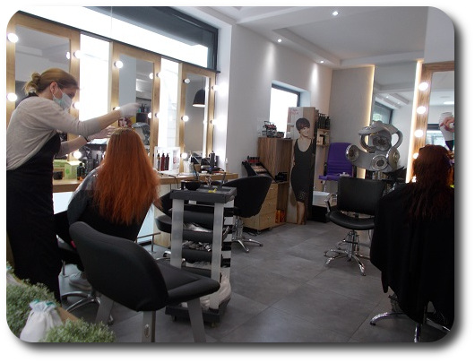 ΚΟΜΜΩΤΗΡΙΟ TOUCH HAIR SALON