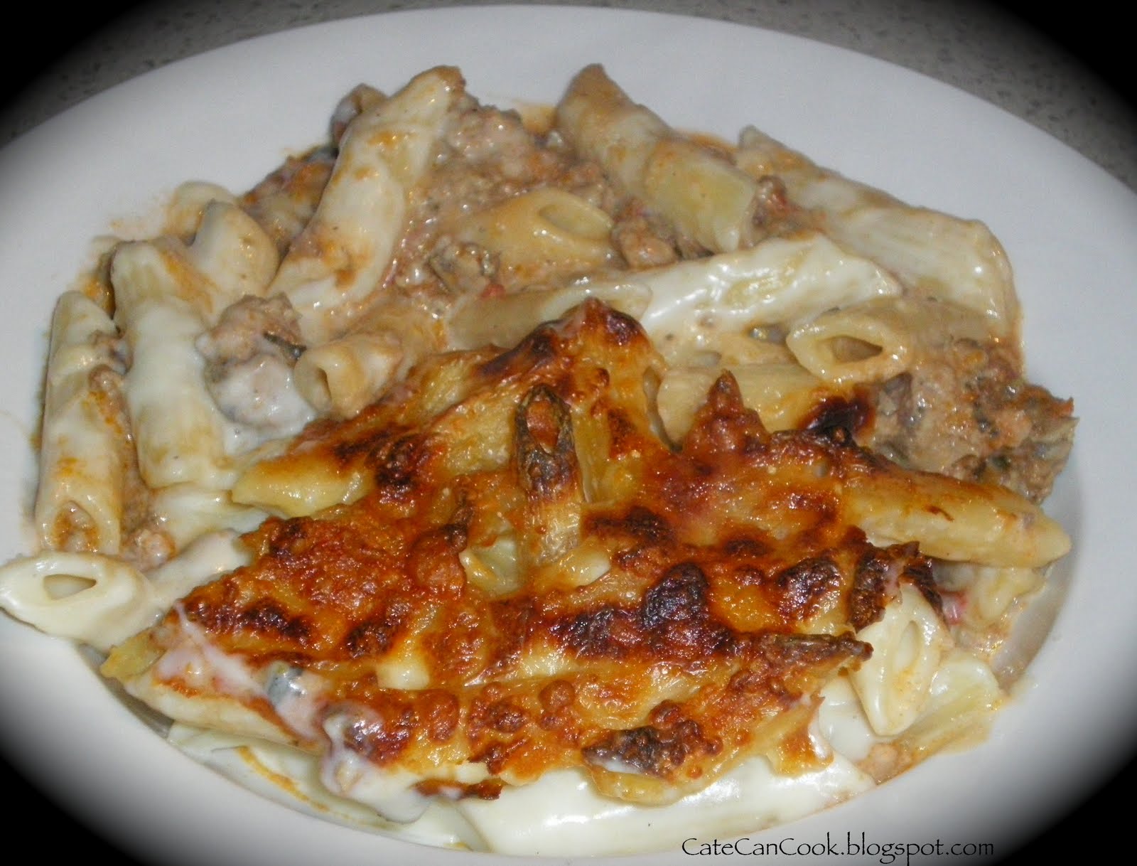 Cate Can Cook, So Can You!!: Pork and Pasta Bake