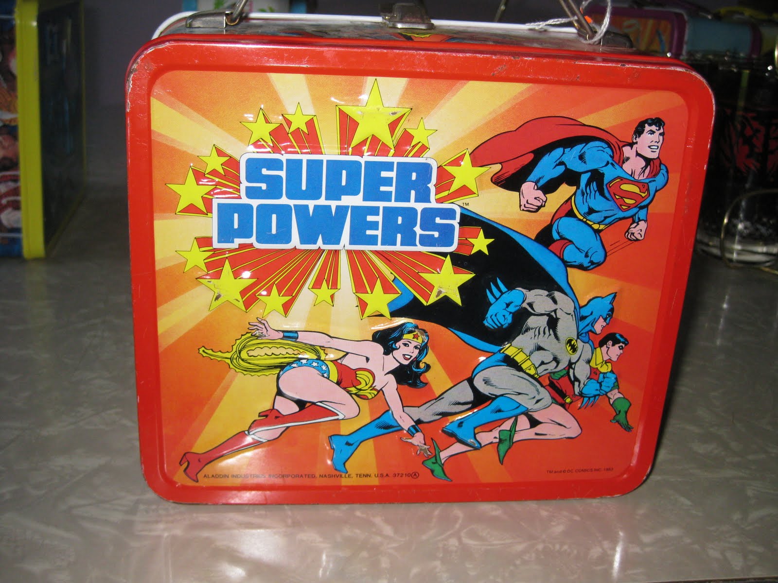 RetroChic: Vintage metal lunch boxes