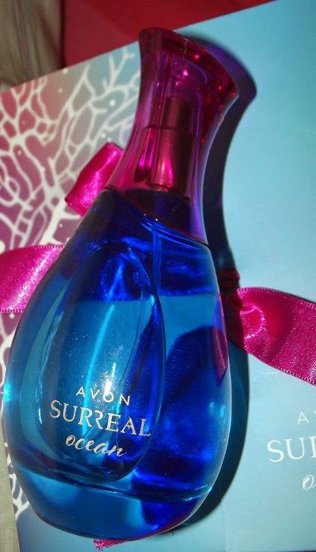 Karla Oliveira : perfume surreal ocean (avon)