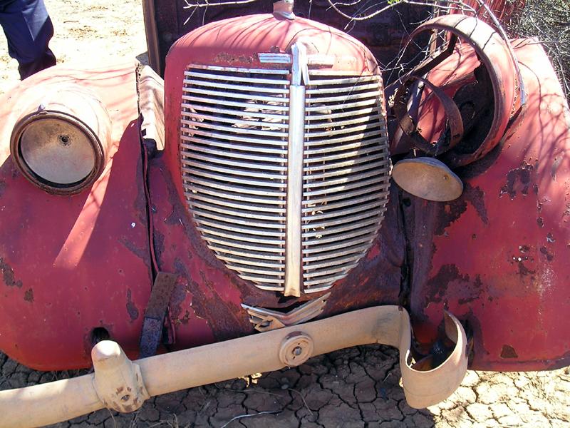 My 1928 Chevrolet: Rusty Relics (Latest Installment of over 150 photos)