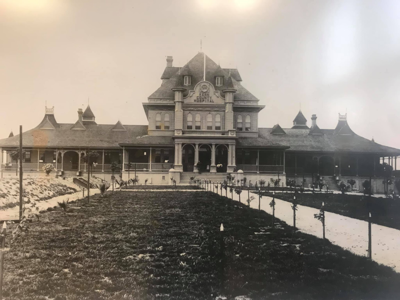 Bakersfield Observed: Nancy (Wickersham) Hall dies, some snapshots of ...