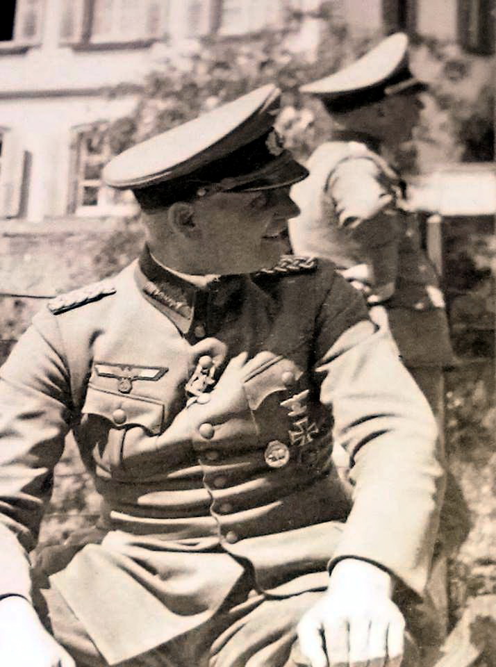 NAZI JERMAN: Elefantenorden / Kolonialabzeichen, Medali Kolonial Jerman