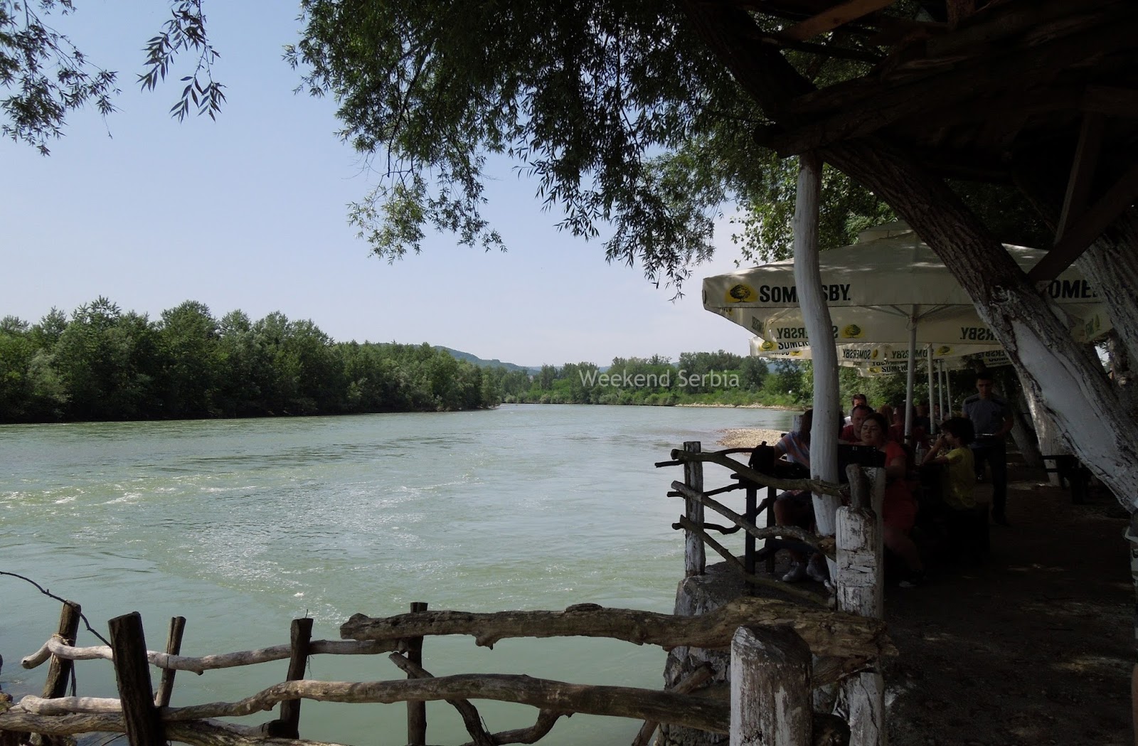 SUNČANA REKA NA OBALI DRINE