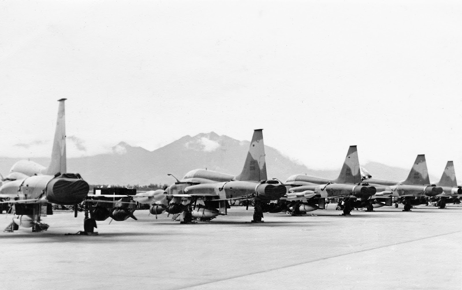 Da Nang Air Base: Jul 29th, More Jet Aircraft