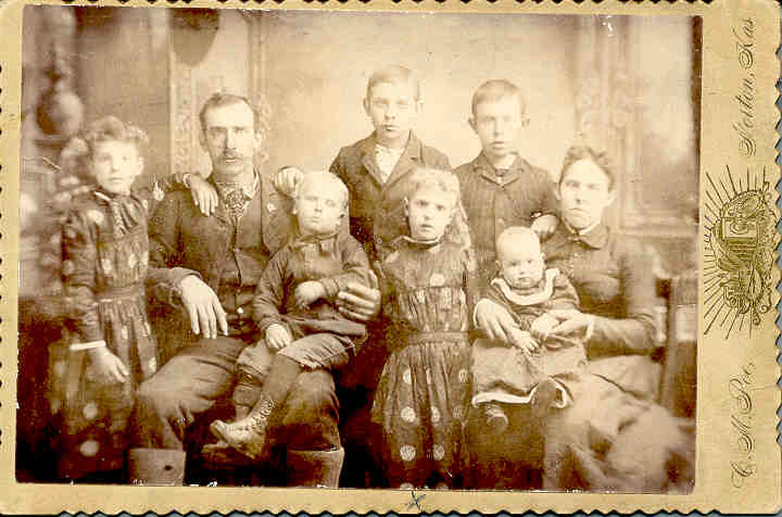 clmroots: Martin and Nancy Hatfield Family