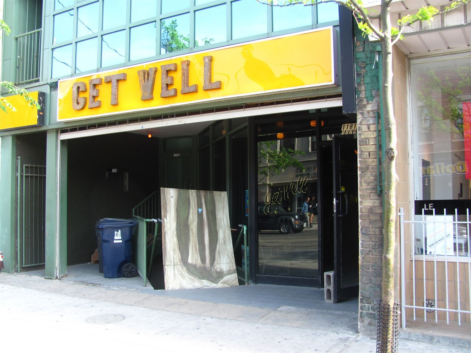 The World of Gord: Ken's Long Weekend Pub Crawl