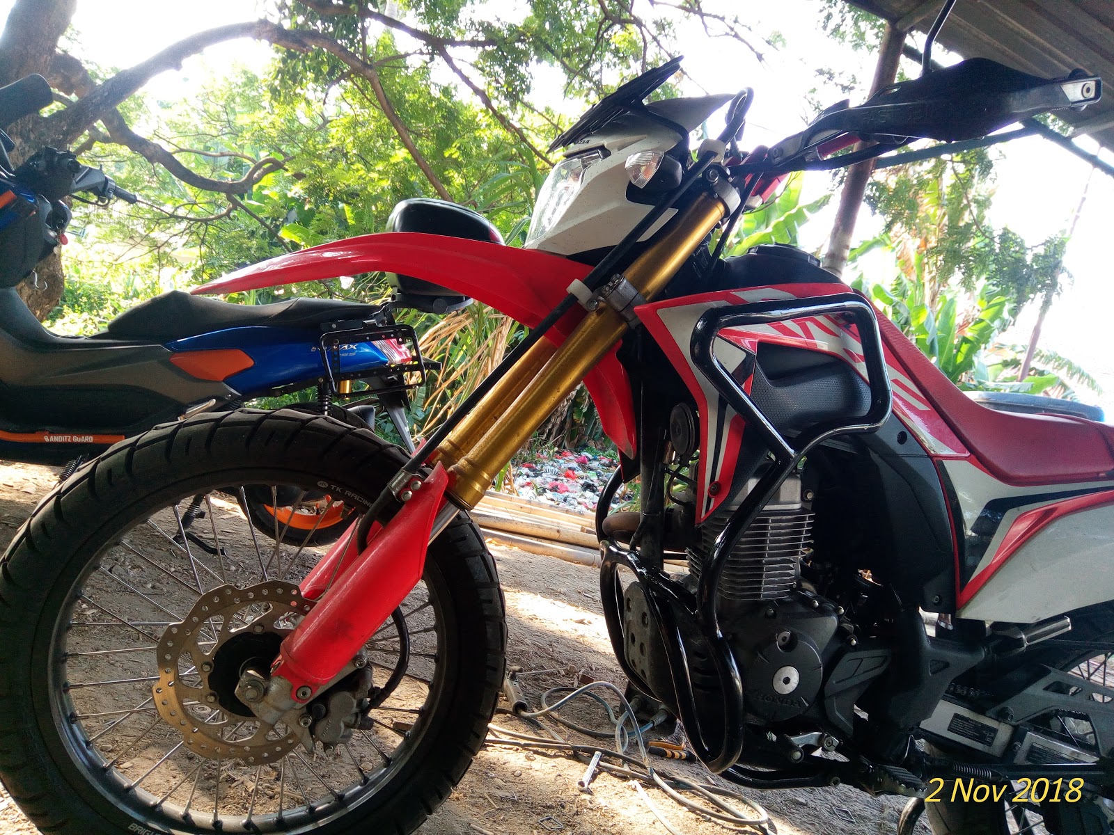 CUSTOM ENGINE GUARD,CRASH BAR,TUBULAR,SIDE GUARD,ENGINE COVER,BREKET ...