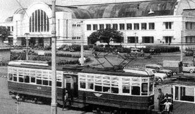 Trem, Angkutan Masal Dalam Kota Pilihan Atasi Kemacetan | 1001 Catatan ...