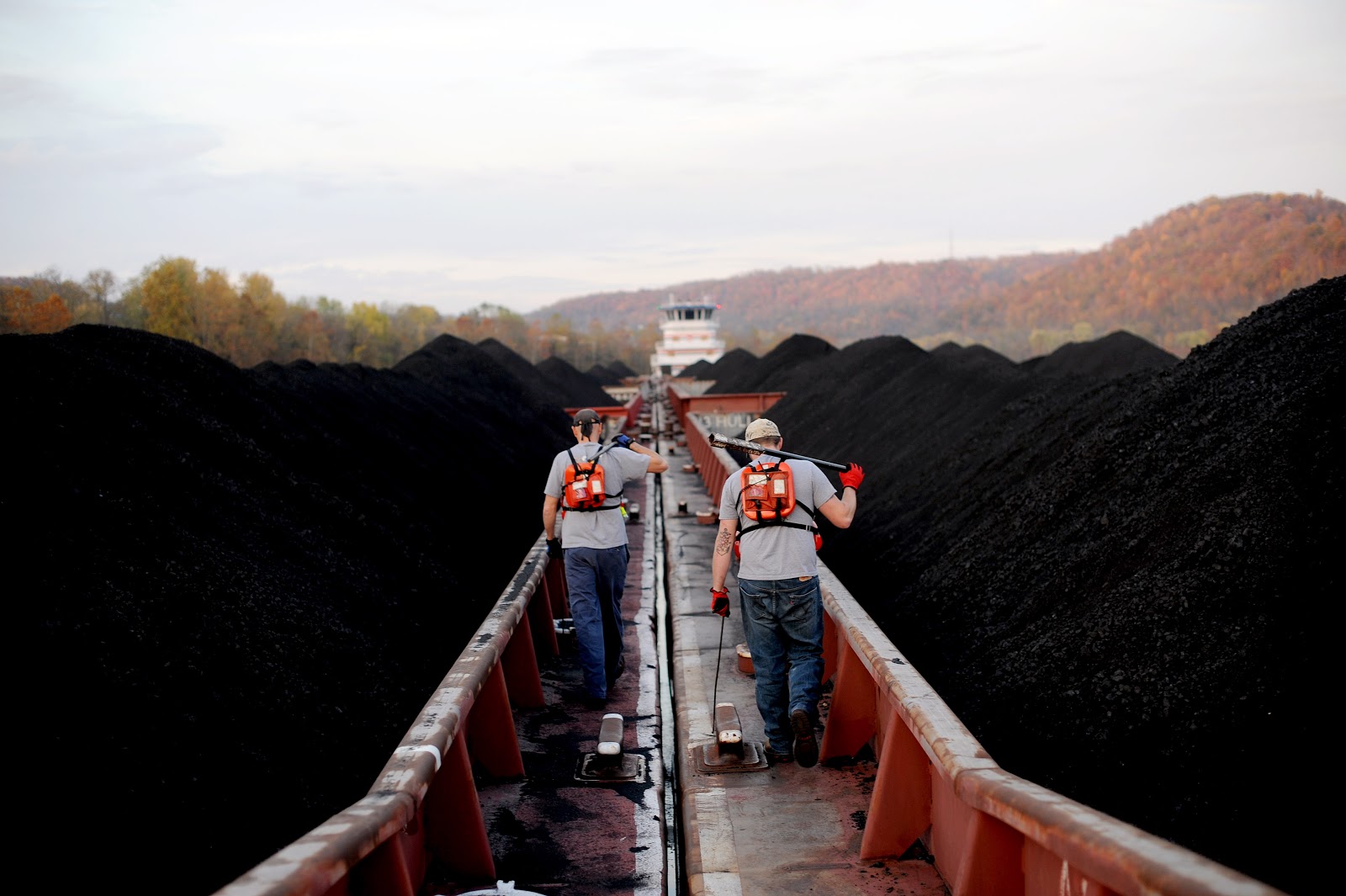 Wandering: AEP Coal Barges for Bloomberg News