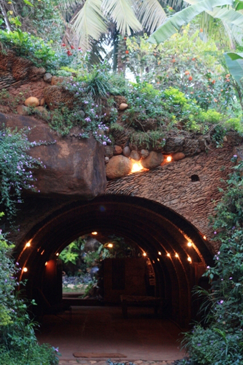 Under the Drawing Board: Nari Gandhi, Lonavla, Mudh Island and other ...