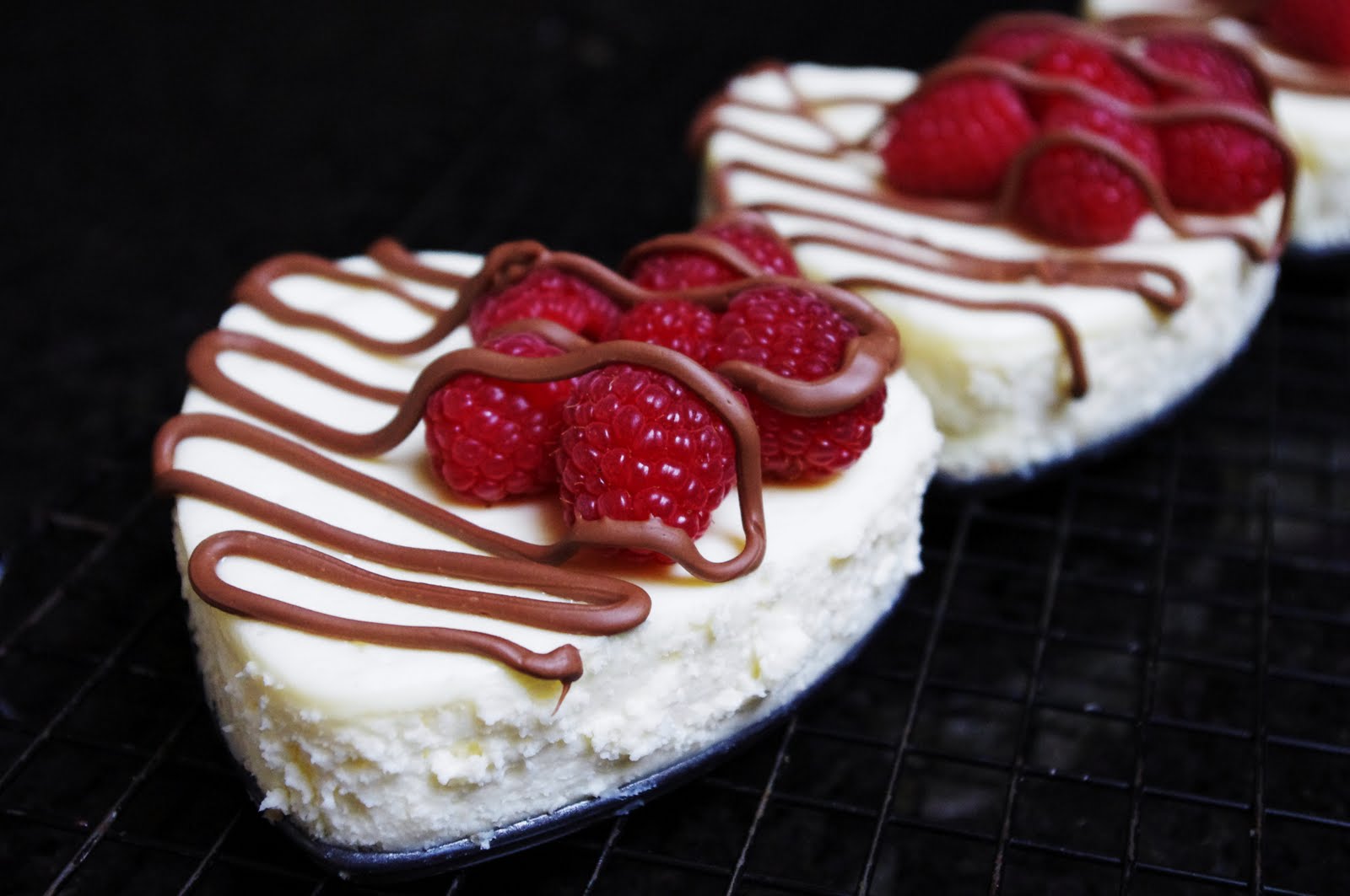Kala-Dawn's Kreations: Heart Shaped Cheesecakes