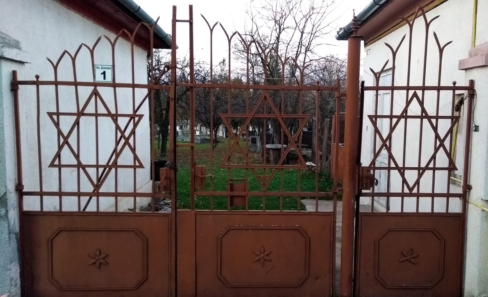 All Souls Day at The Jewish Cemetery in Cluj