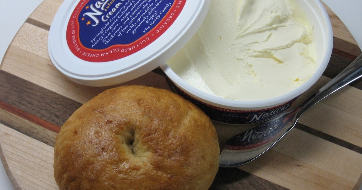 Please, DON'T pass the salt!: Nancy's Organic Cultured Cream Cheese