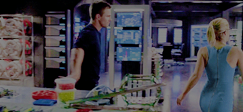 OLICITY IS THE WAY - BRATVAi Team Arrow! | Lost In A FlashForward OLICITY IS THE WAY - BRATVAi Team Arrow! | Lost In A FlashForward