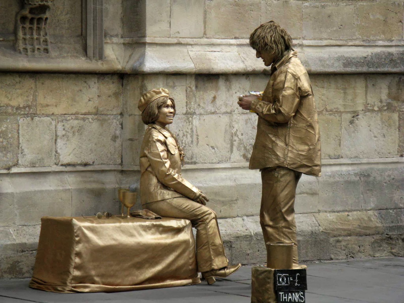 Amazing Living Statues Around The World | Most Unbelievable & Amazing ...