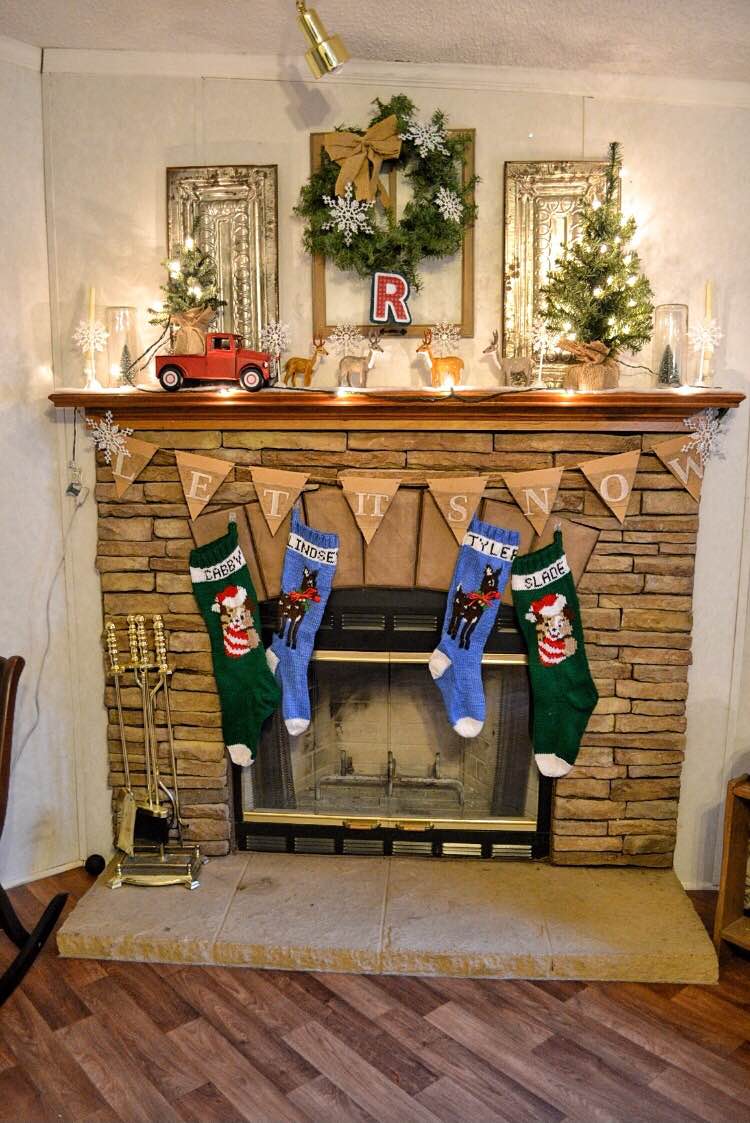 Lindsey Rutherford Blog: X-Mas "Reindeer in the Headlights" Fireplace