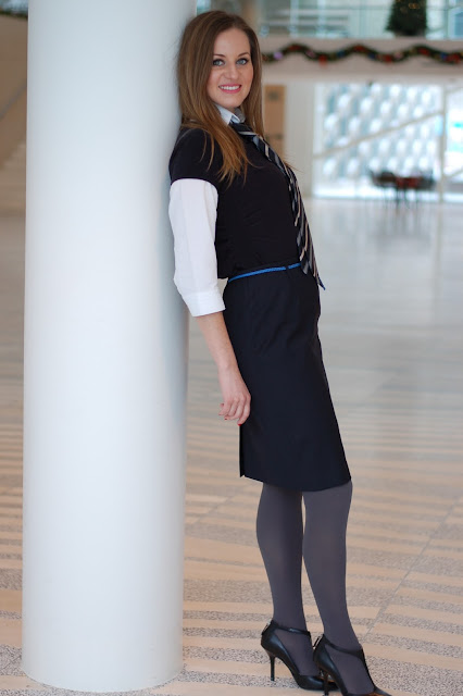 Colour Moi Beautiful : CMB Workplace Uniform Challenge - From Tiresome ...