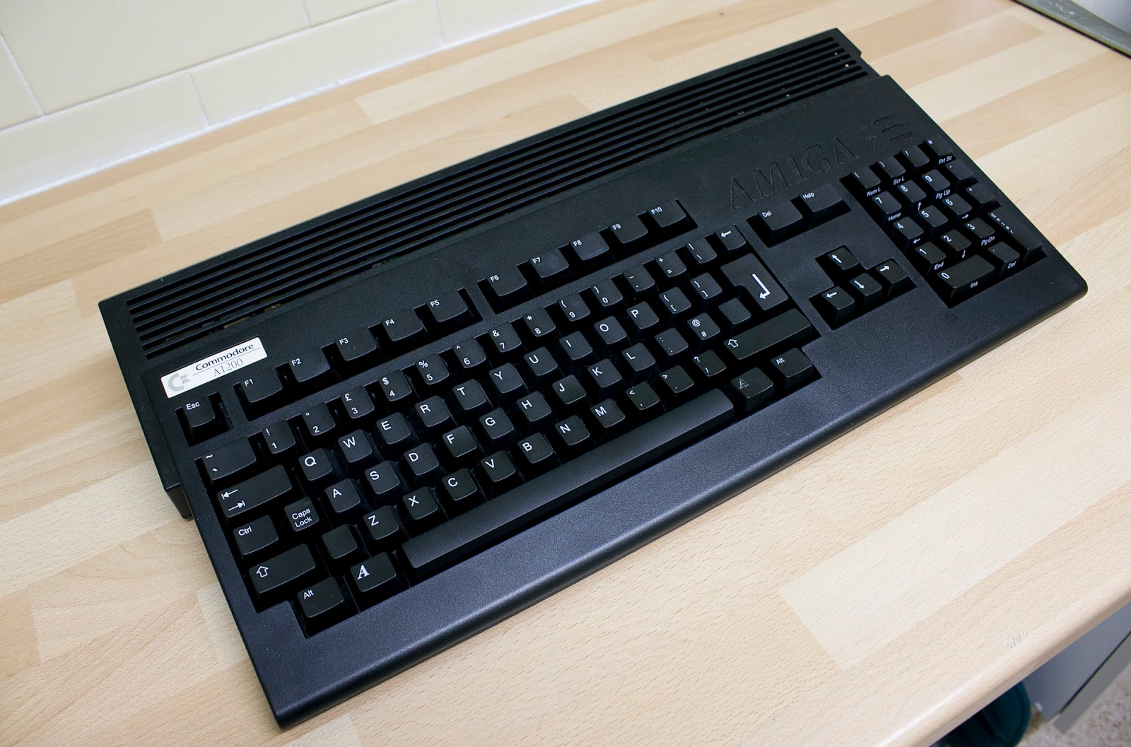 Indie Retro News: New Amiga 1200 keycaps arrive from A1200.net and we ...