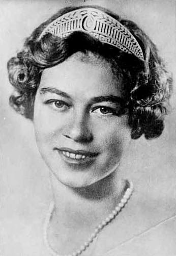 Royalty & Pomp: 11/01/13