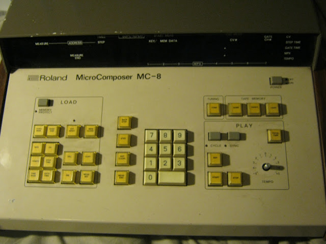 MATRIXSYNTH: Detailed Internal Pictures of Roland MC8 SN 670704