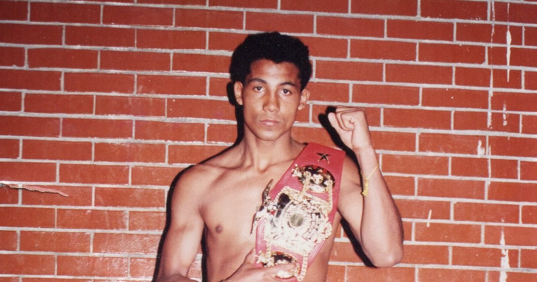 THE BOXING GURU'S HALL-OF-FAVORITES: FIDEL AVENDANO
