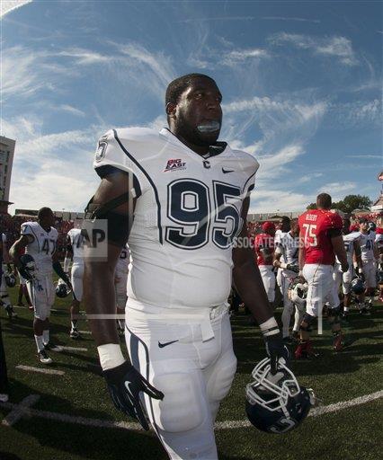 The New Haven Register Blogs: Ramblings from The Runway: Bigger ...