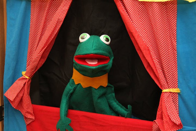 Sweet Daisy Designs: Adorable Puppets!