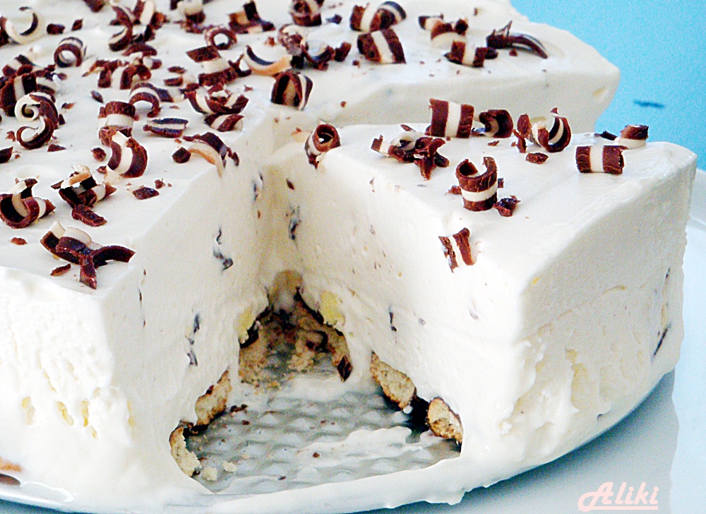 Mamina jela: Sladoled torta sa čokoladnim bananicama