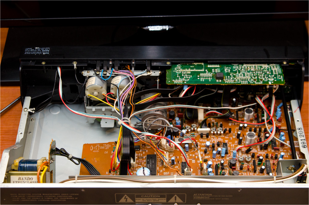 Vintage Audio: JVC KD-V6